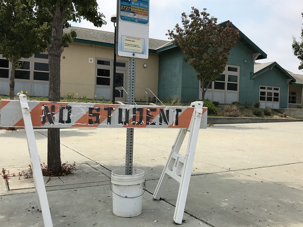 Newsom proposes plan to get kids back to class in February | The Pajaronian