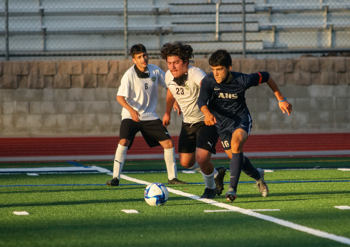 Mariners beat 'Catz for first time in 30 years | Boys soccer | The ...