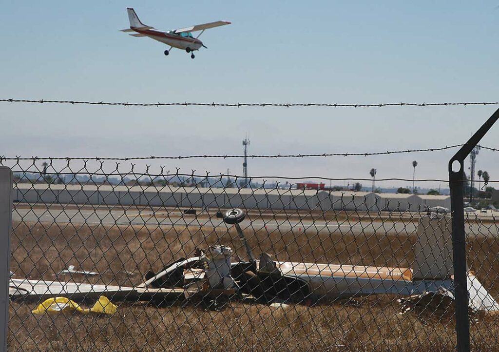 Victims Idd In Fatal Plane Crash The Pajaronian Watsonville Ca