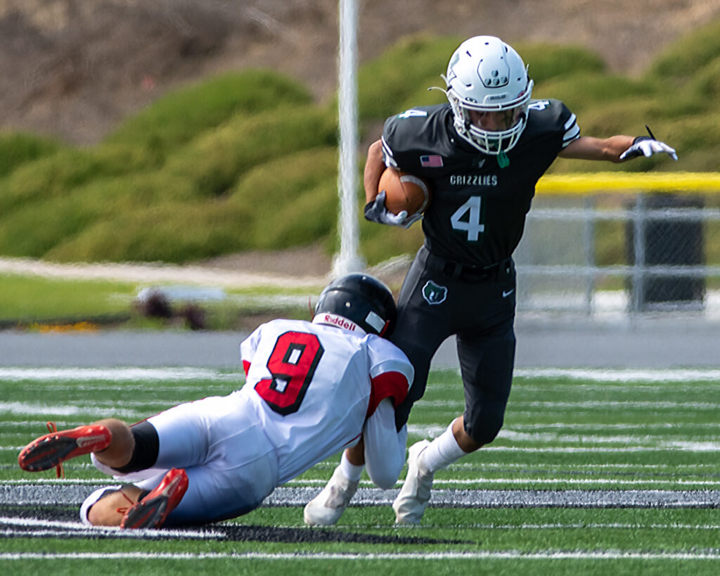 Photos: Grizzlies blank Cougars in league opener | High school football ...