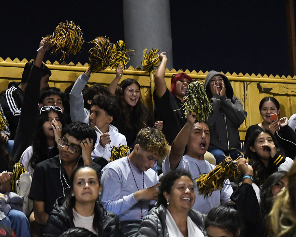 Photos: Grizzlies blank Cougars in league opener | High school football ...