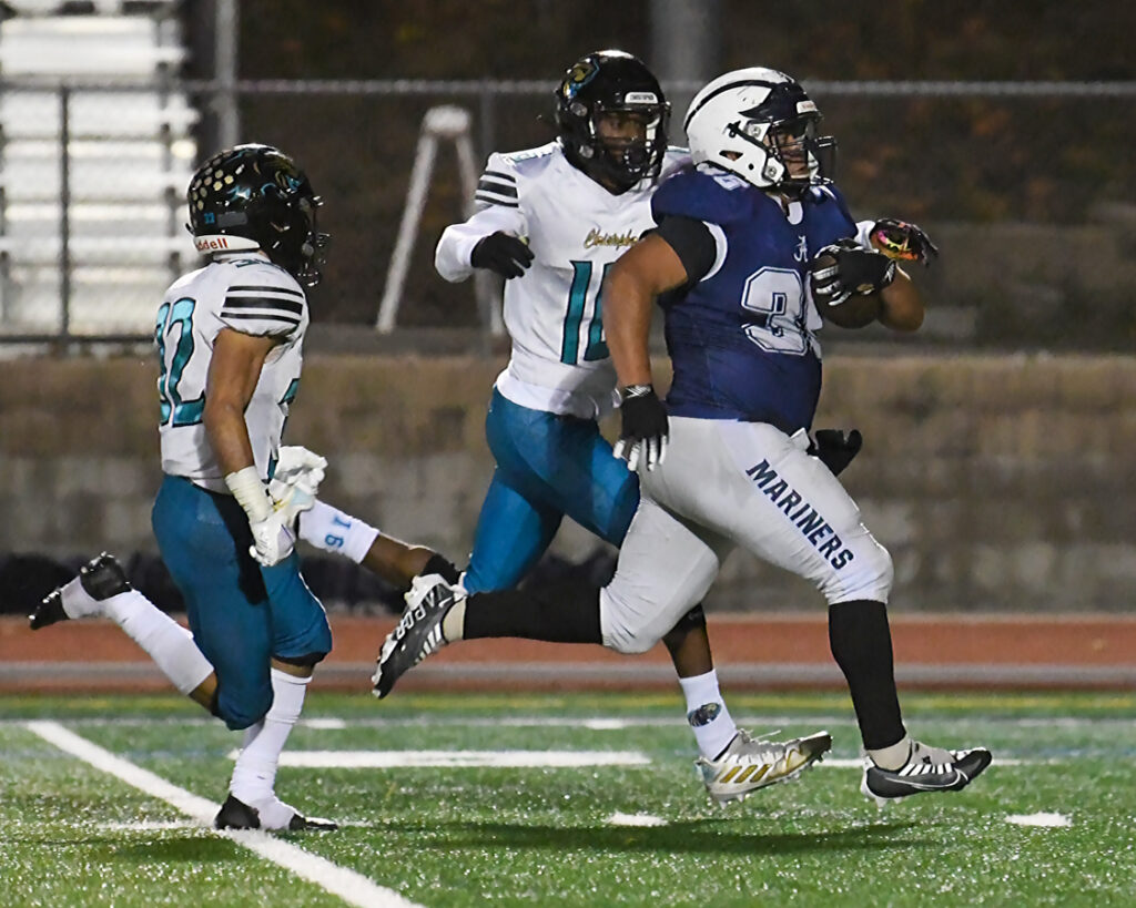 Mariners cruise past Christopher, advances to D-II semifinals | CCS ...