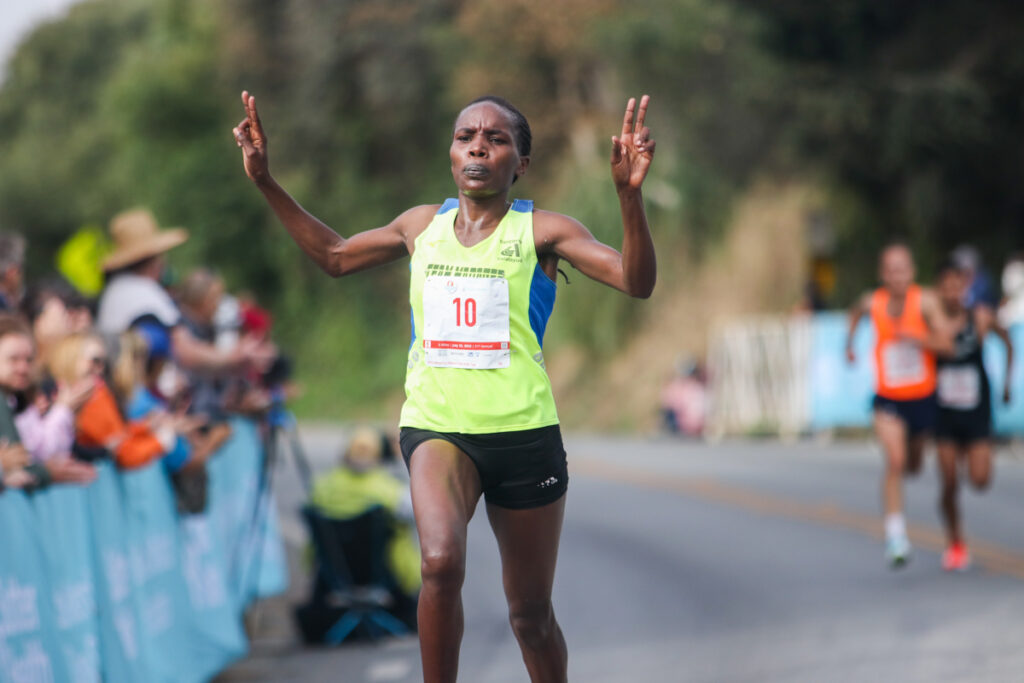 Salinas’ Diego Estrada wins 51st Wharf to Wharf | The Pajaronian ...