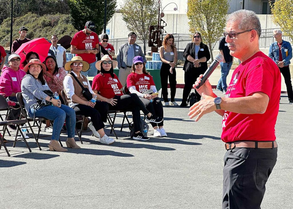 Second Harvest kicks off holiday food drive | The Pajaronian ...