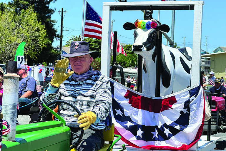 Santa Cruz County celebrates with parades | The Pajaronian ...