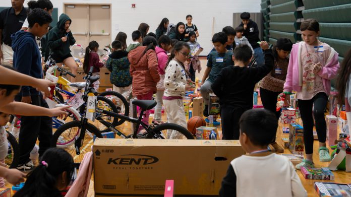 PV girls’ basketball hosts first annual toy drive event on campus